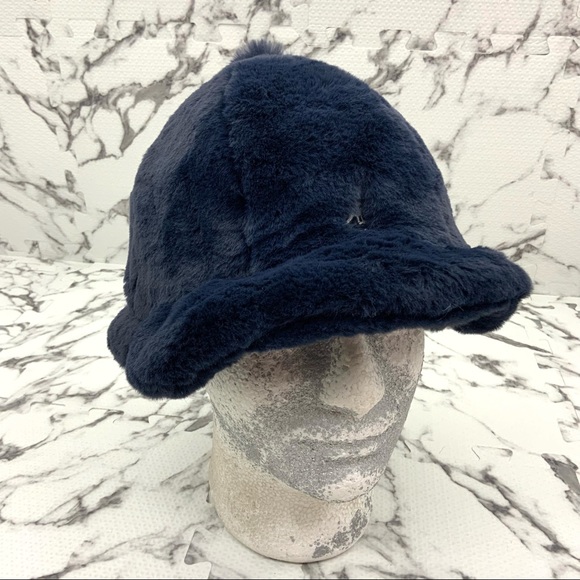 Kangol | Accessories | Mens Kangol Casual Navy Faux Fur Fuzzy Hat Nwt ...